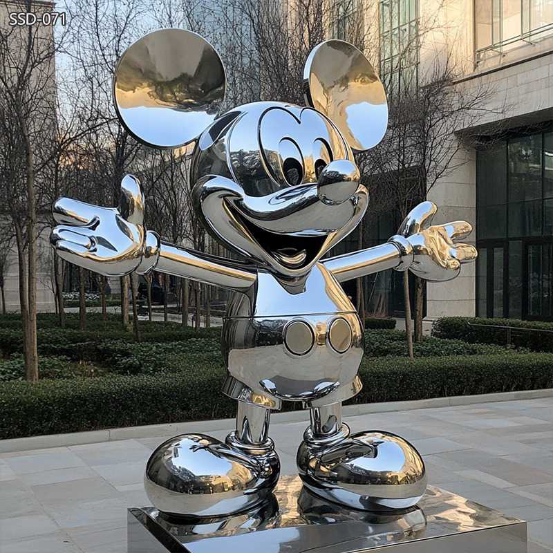 Modern Mickey Mouse Outdoor Statue SSD-071